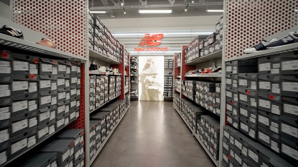New Balance inaugura su Factory Outlet | NEO